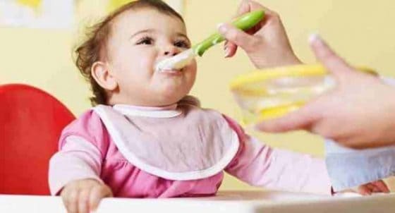Weaning: A Guide on When to Start - LittleOneMag