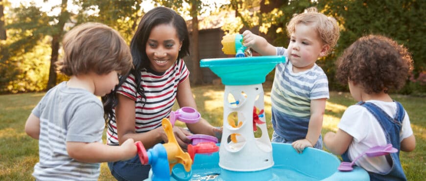 Best Water Tables 2021: Make a Splash - LittleOneMag